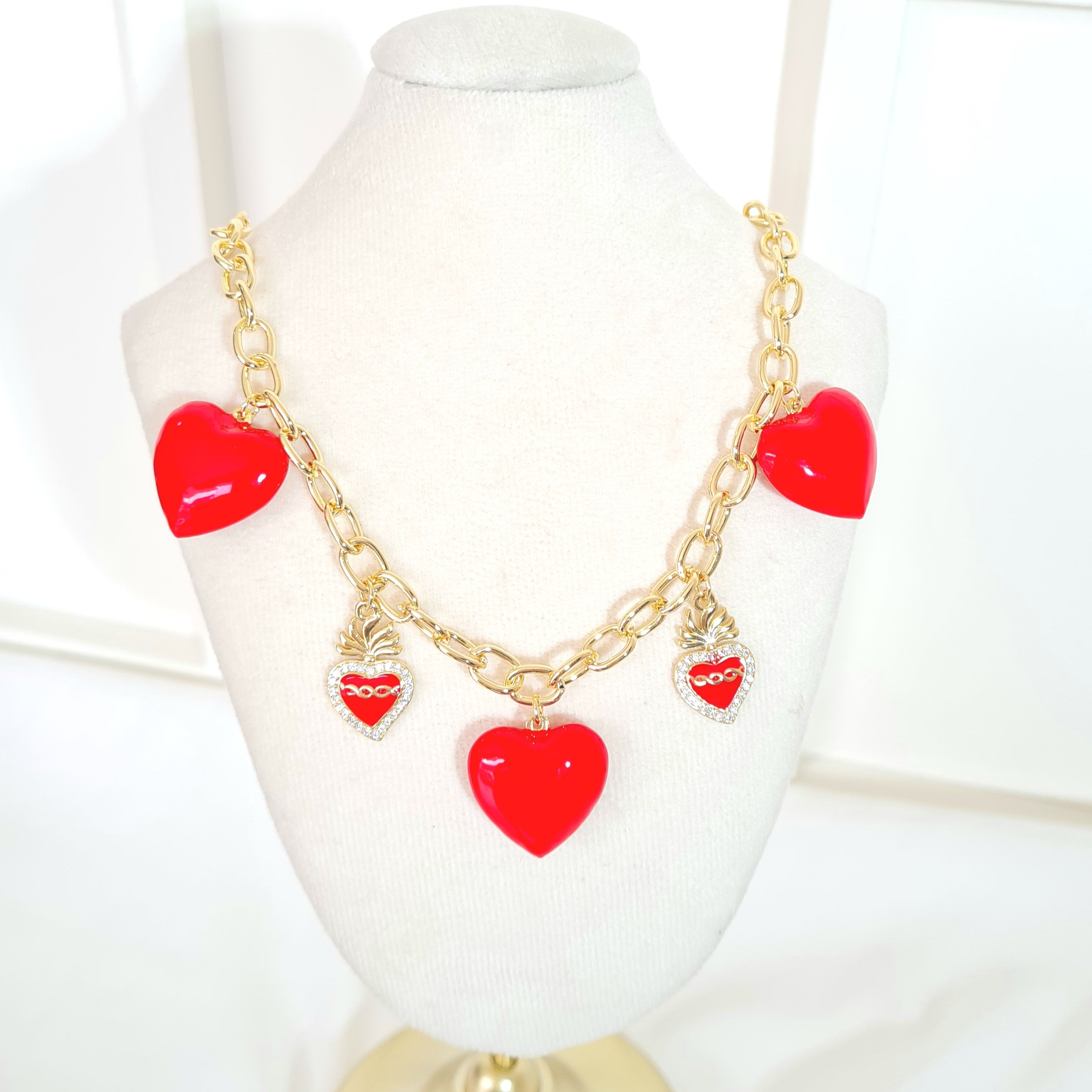 Cadena rodio eslabones dijes corazón rojo y sagrado corazón C01661 – vilbbao store